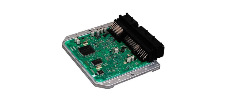 Computadora Automotriz (ECU) | Qué es, partes, funciones y más